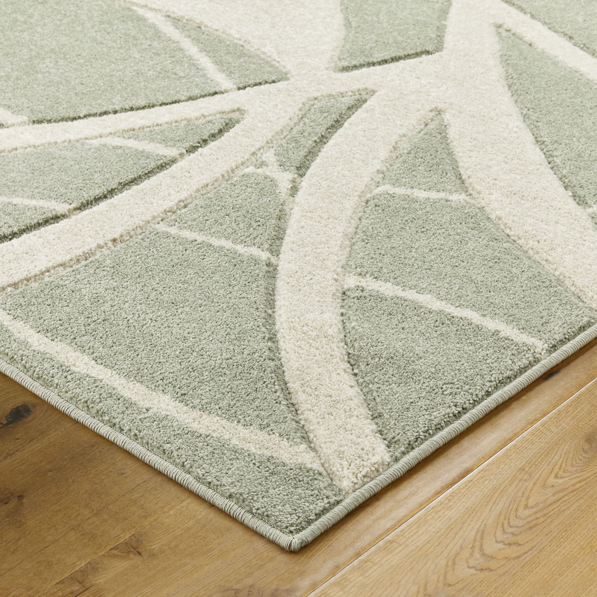 Portland 57 G Green and Cream Rug