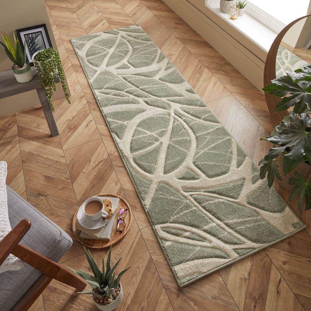Portland 57 G Green and Cream Rug