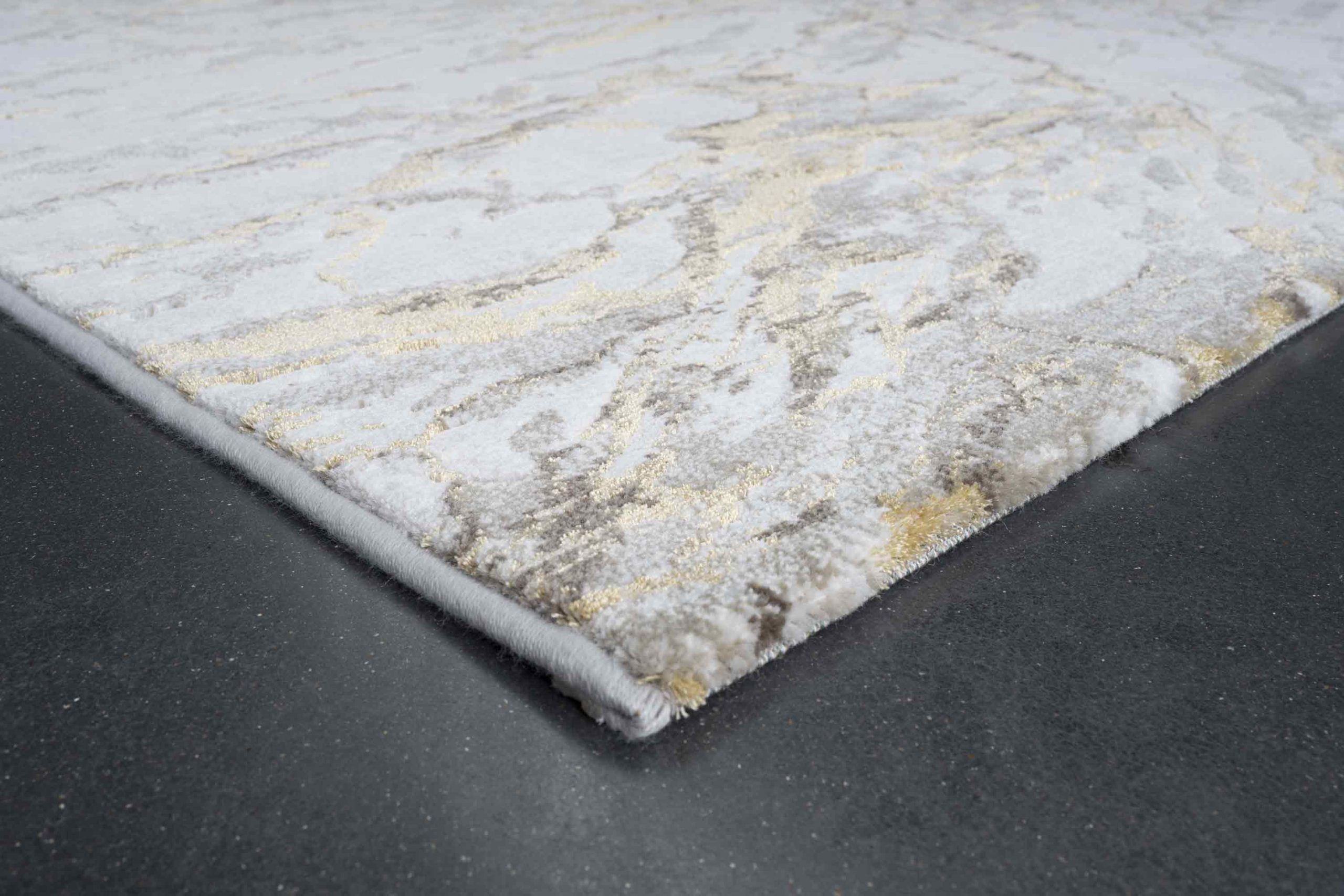 Quartz Stunning Grey Crackled Effect Rug With Hints Of Gold 083-0001-6121