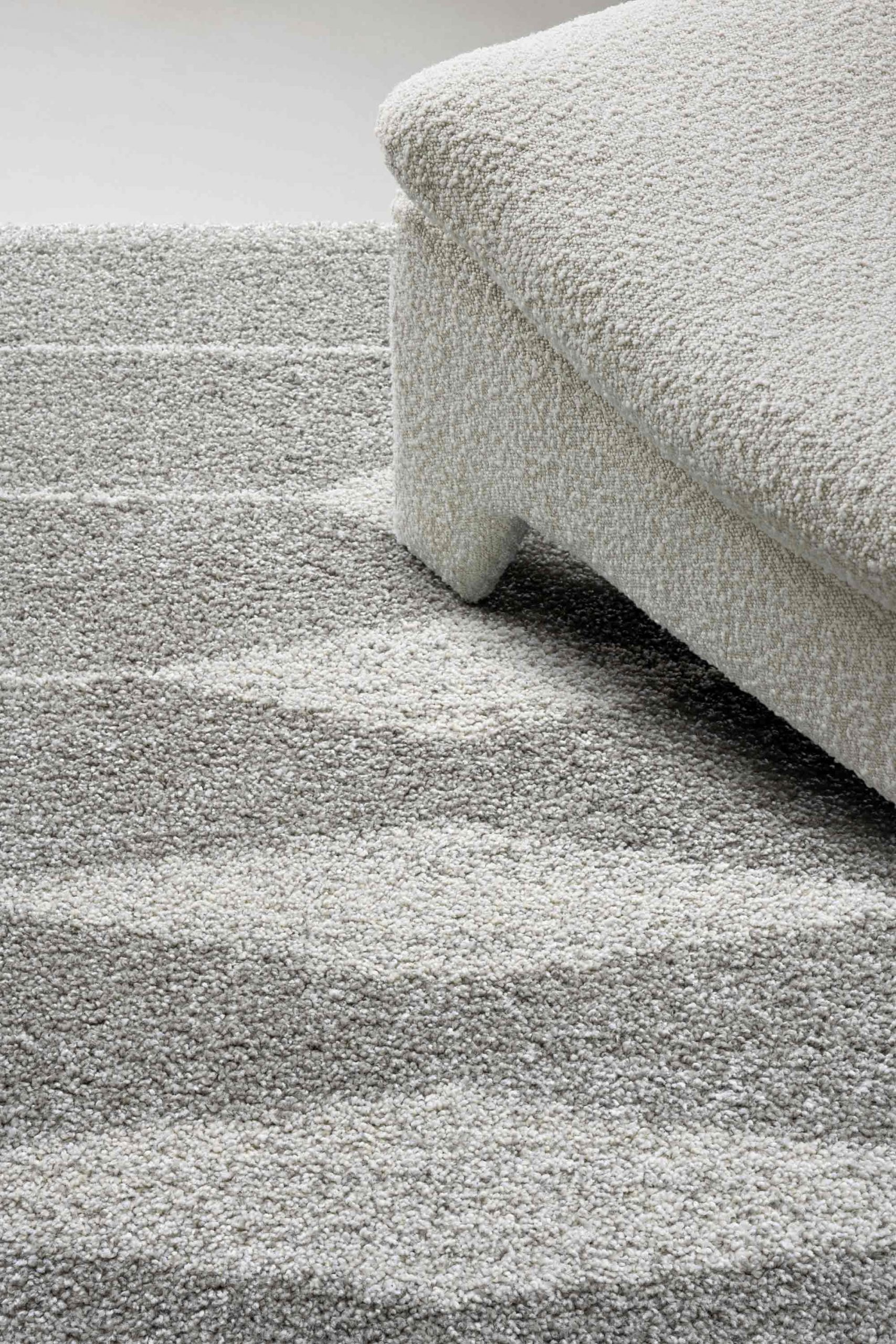 Mehari Thick Pile Rug With Abstract Diamond Design 023-0352-5262